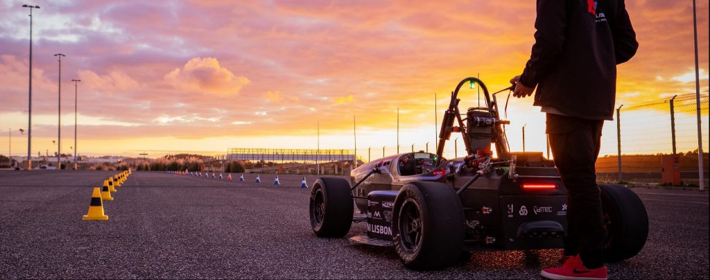 Kvaser’s standalone data logger helps FST Lisboa to Spanish DV victory ...